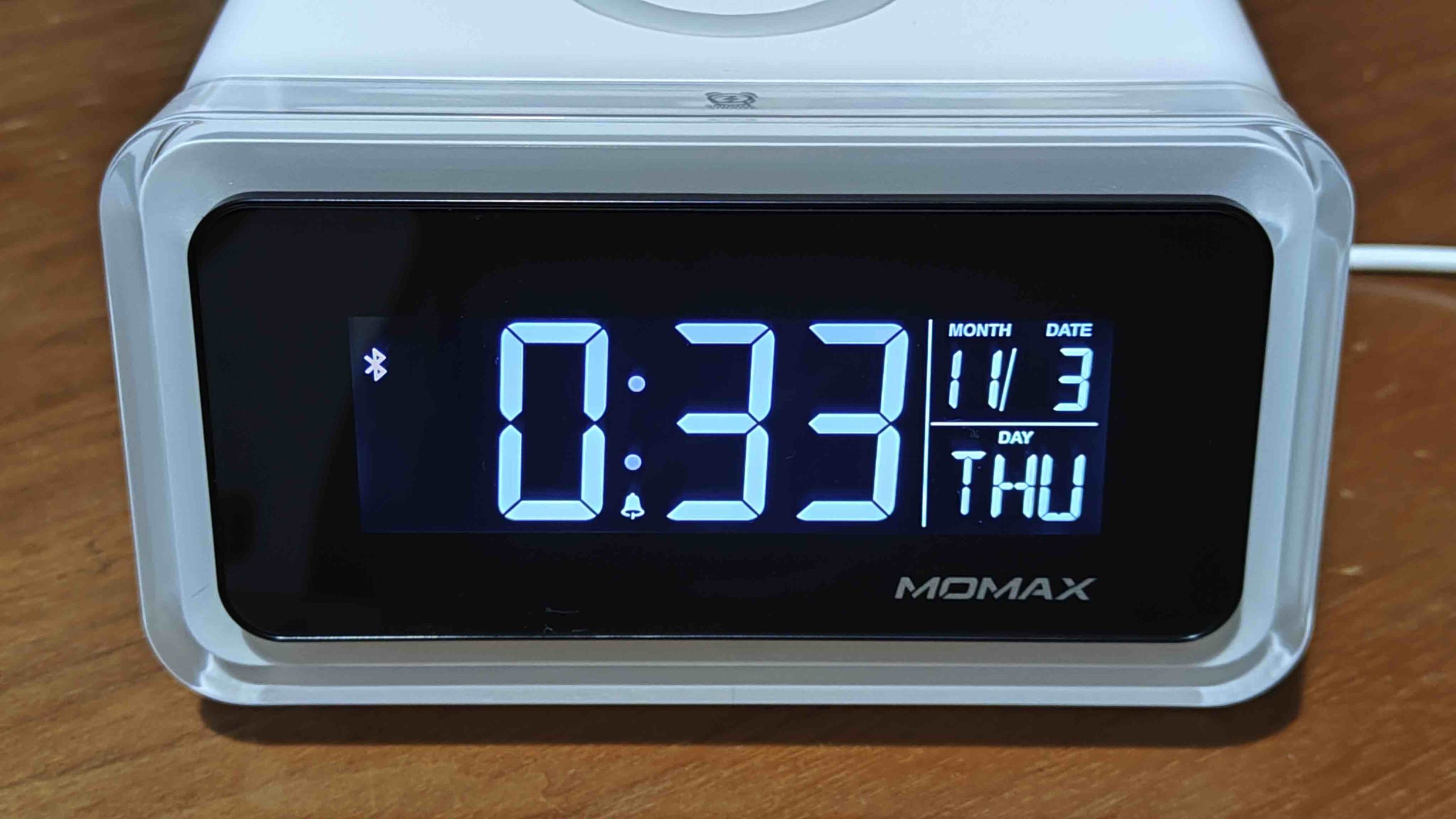 【開箱評測】$398 的 momax Q.Clock 2 無線充電電子鬧鐘 | Techritual 香港